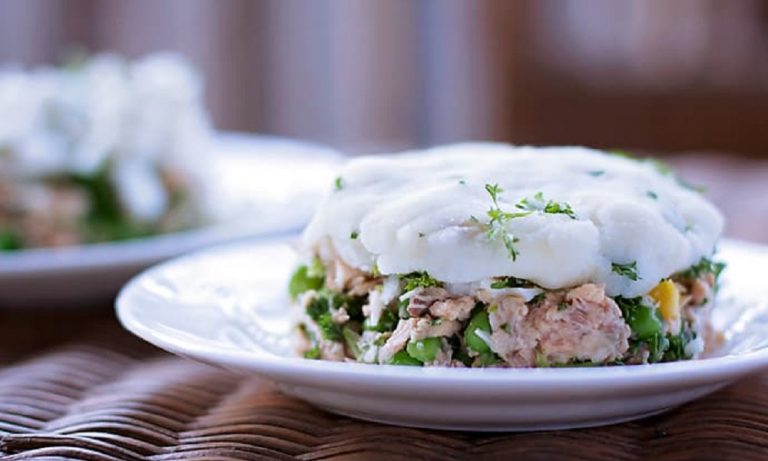 Can Dogs Eat Fish Cakes? – Pet Help Reviews UK